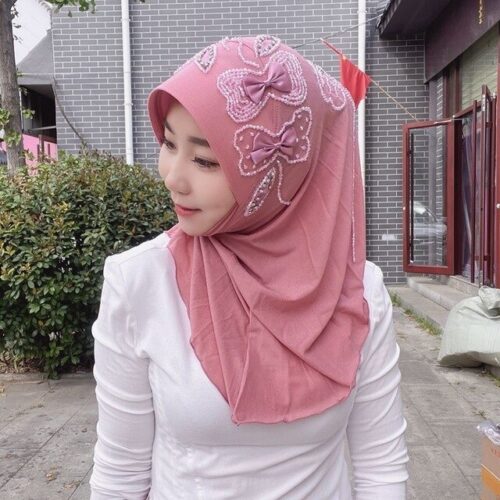 9 Different Types of Hijab Caps for Modest Fashion - mehkan.com