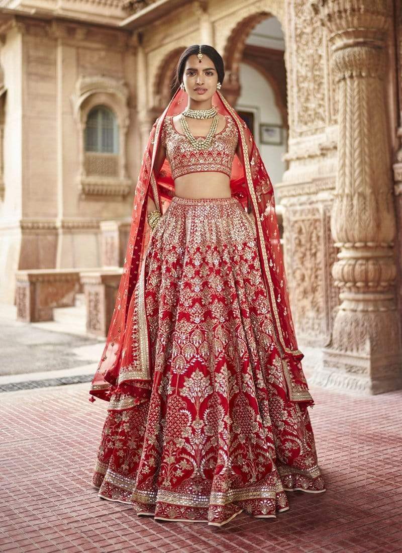Royal Red Bridal Lehenga: A Timeless Classic - mehkan.com